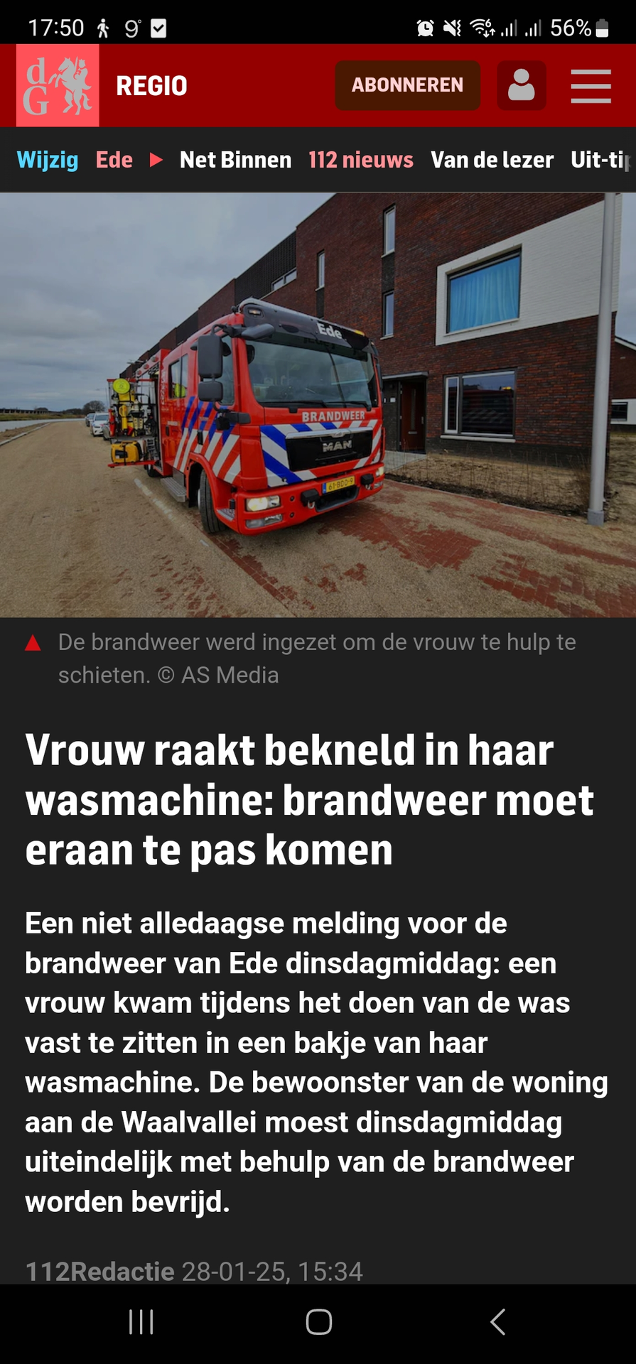 DUMPERT - Vrouw zit vast in wasmachine.