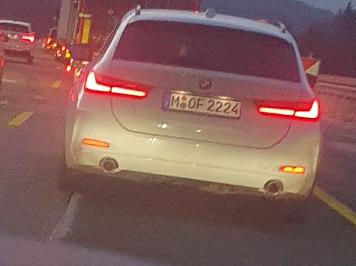 DUMPERT - Duitsers hebben geen humor