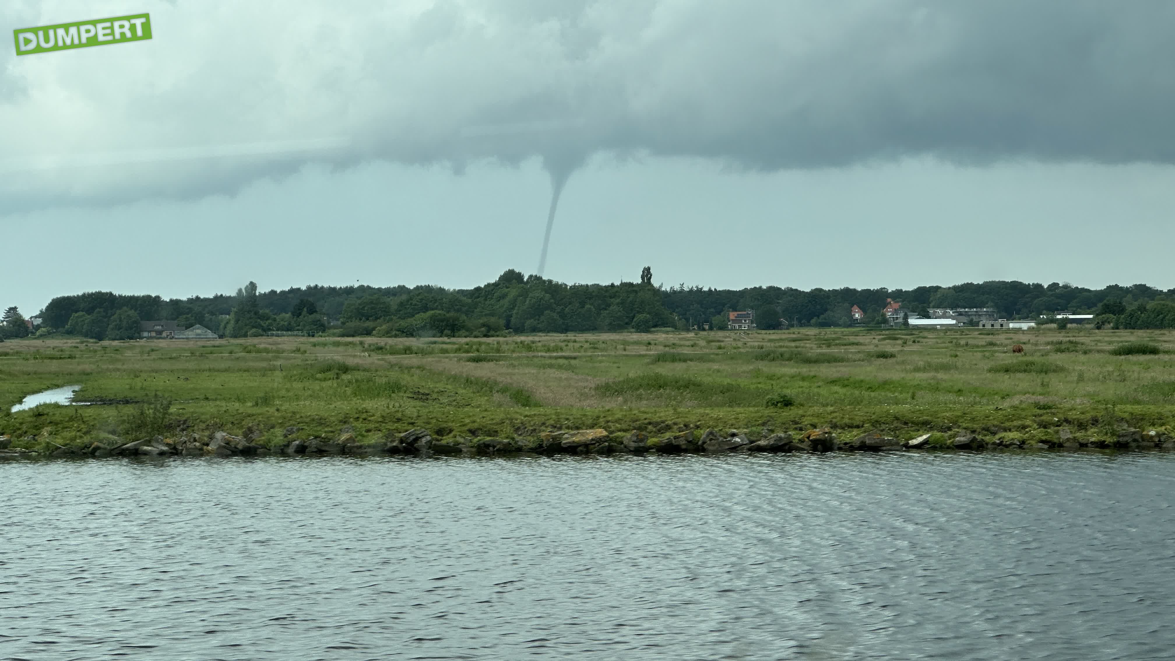 DUMPERT - Oh Noes! Tornado’s!!!