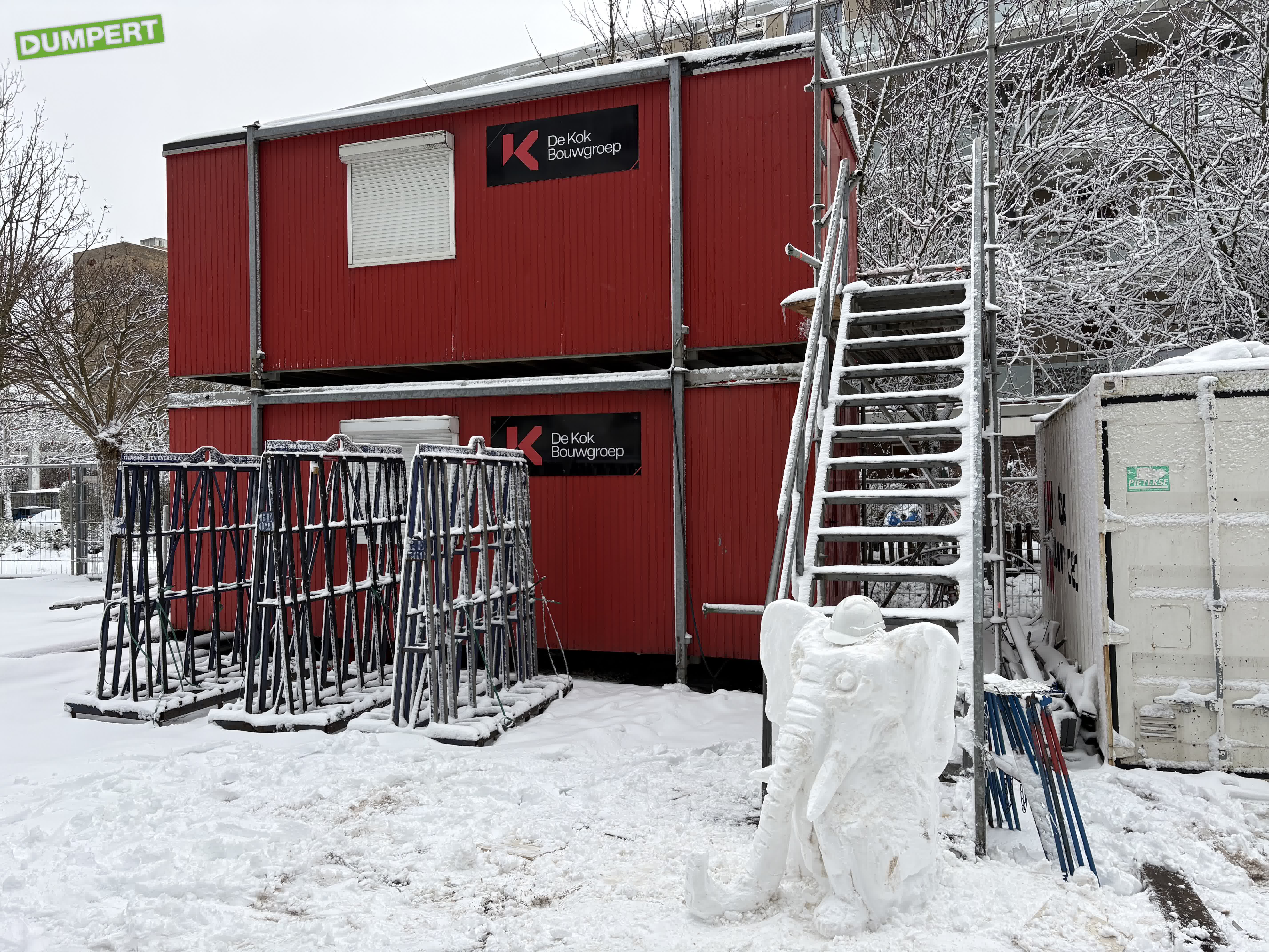 DUMPERT - Uitvoedertje olifant