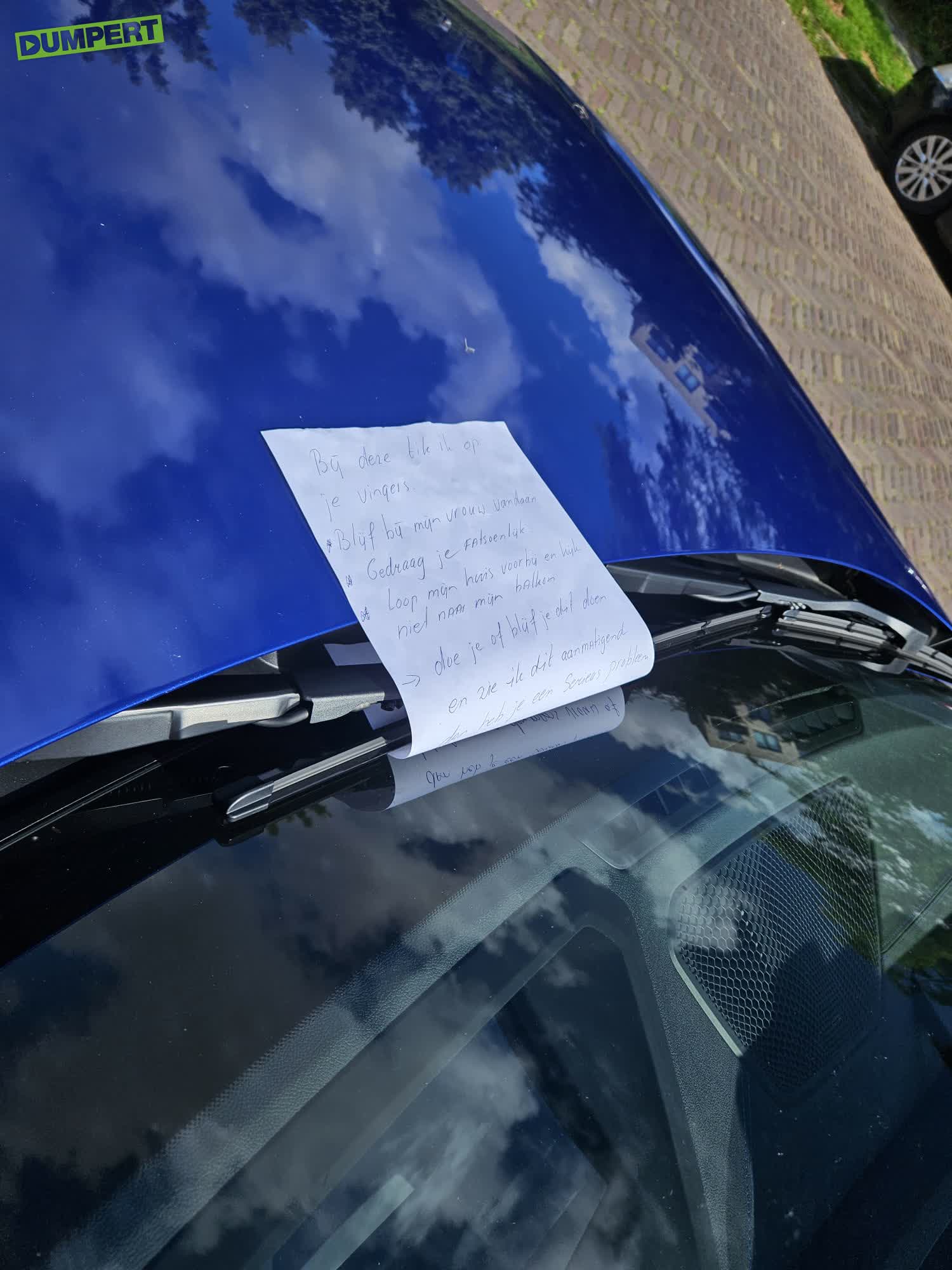 DUMPERT - Briefje onder de ruitenwisser