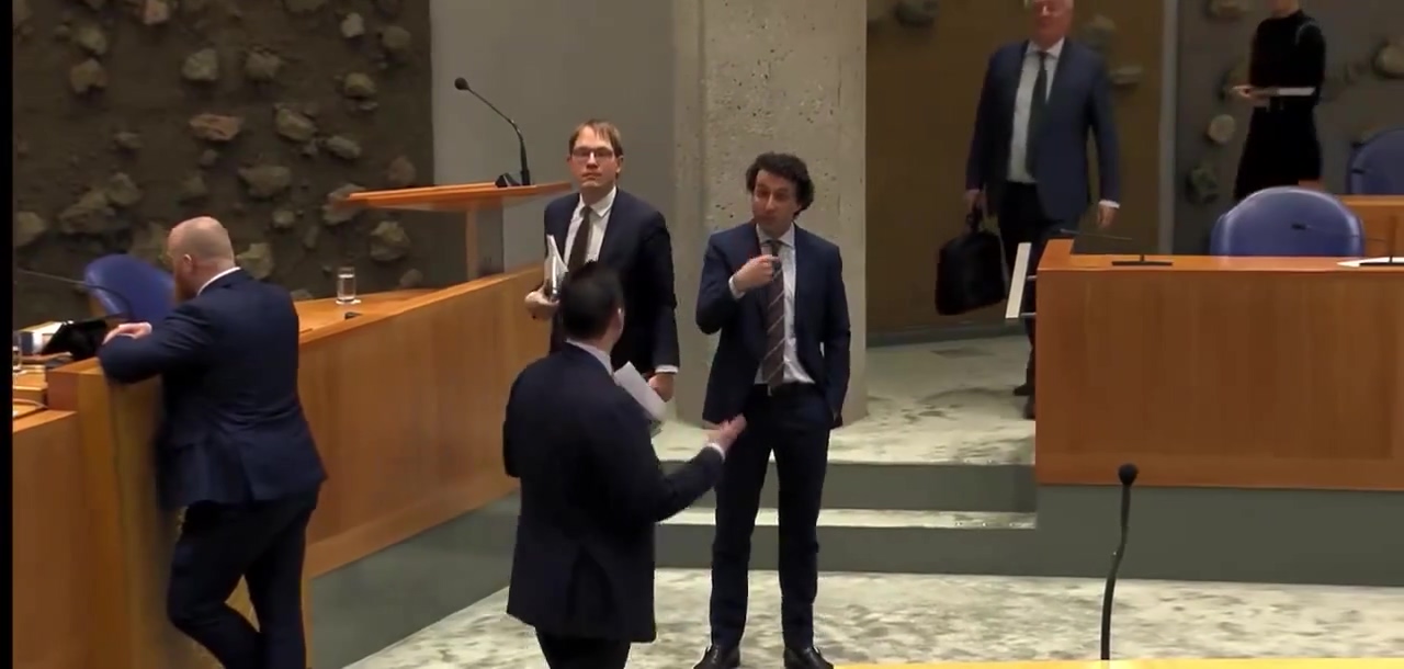 DUMPERT - Audio Jesse Klaver en Thierry Baudet gelekt!!