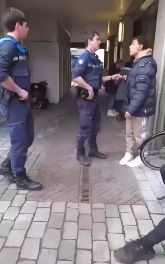 DUMPERT - Handhaving doet aanhouding