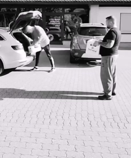 DUMPERT - Opscheppen.