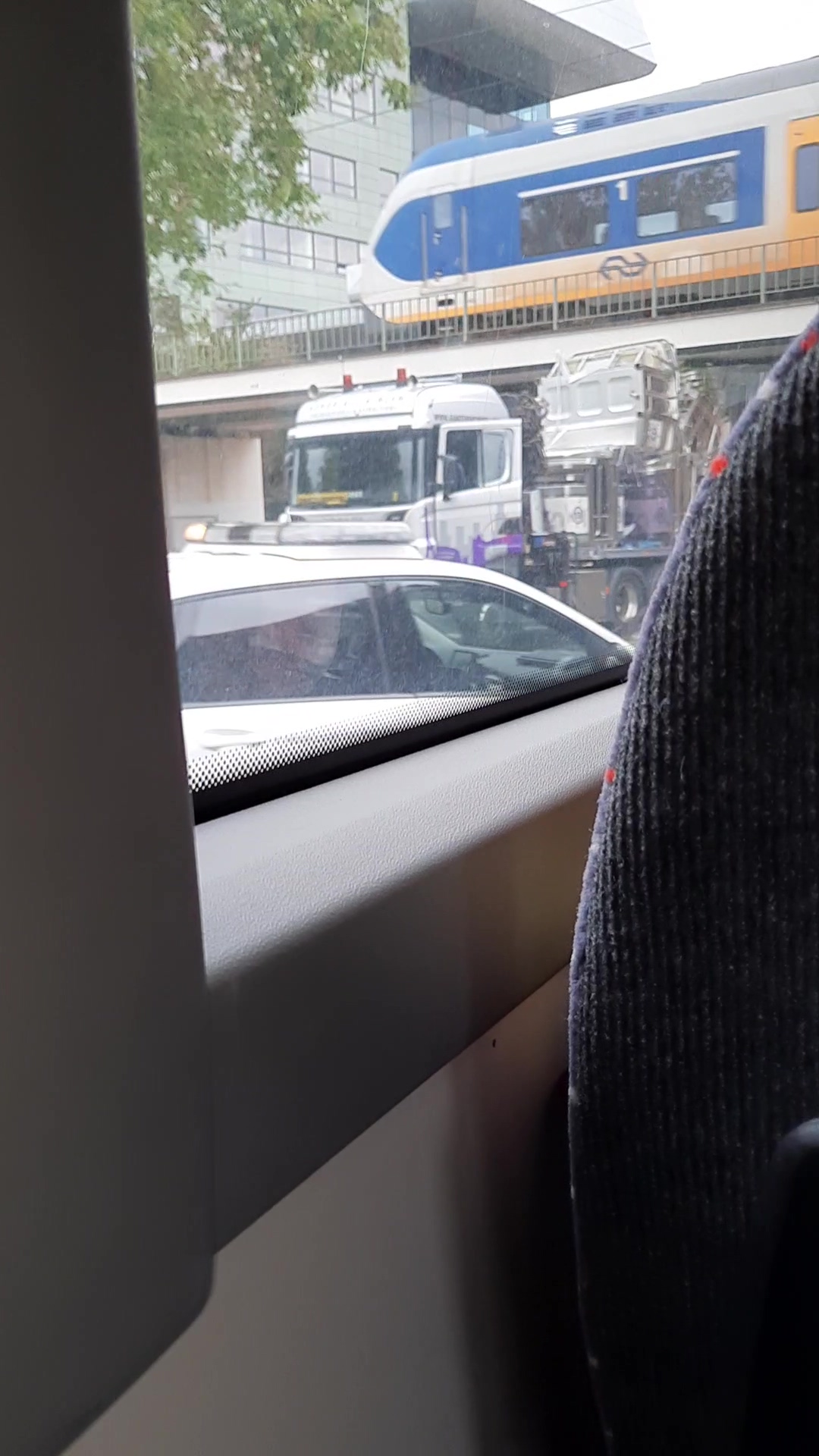 DUMPERT - Da's pech, reuzenrad weg!