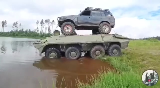 DUMPERT - Slim de auto vervoeren