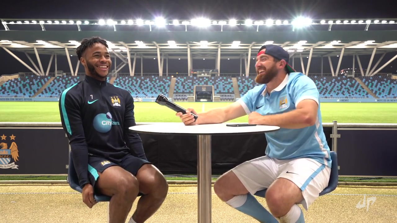 DUMPERT - Voetbal trick shots