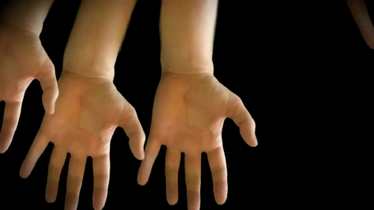 DUMPERT - Cyriak - Hand fingers