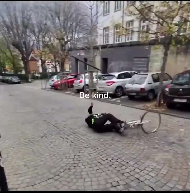 DUMPERT - Foutje bedankt