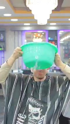 DUMPERT - Lekker bij de kapper