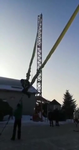 DUMPERT - Menselijke katapult