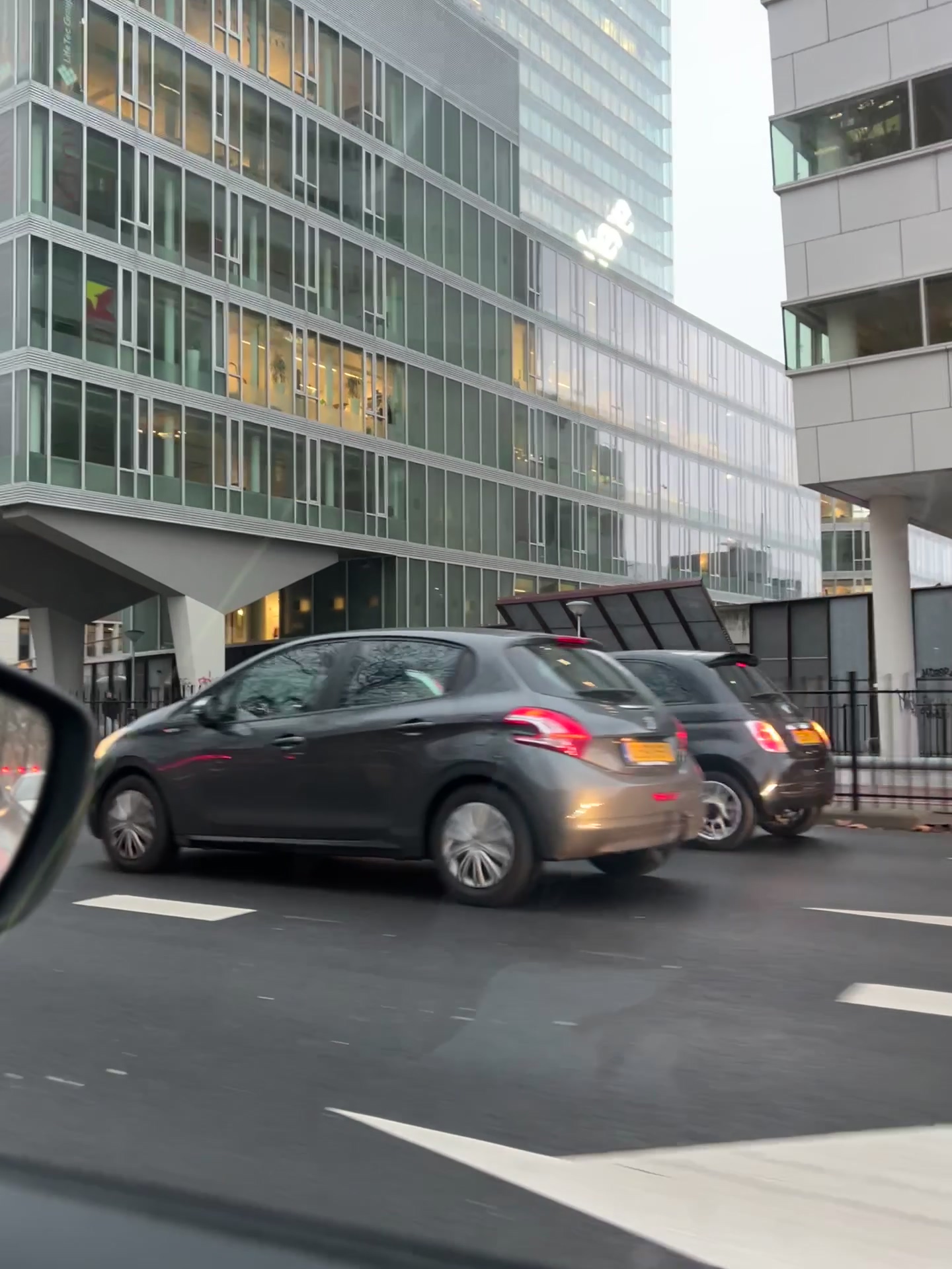 DUMPERT - Slepen is voor losers