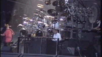 DUMPERT - Kattenoortje sabbelen