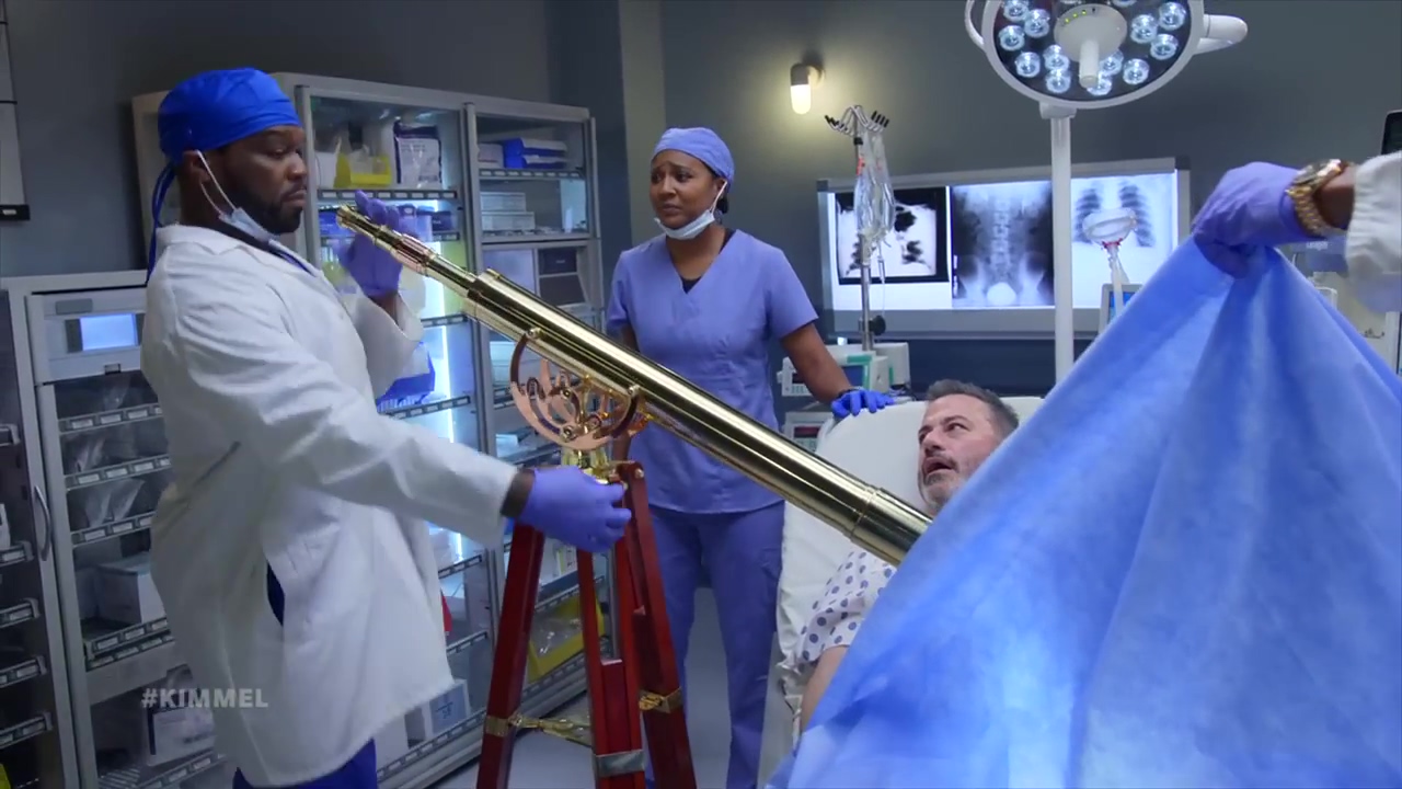 DUMPERT - Dr Dre moet opereren