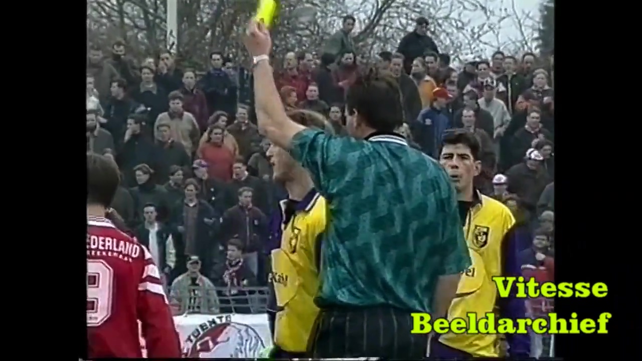 DUMPERT - Uit de oude doosch: Duo-interview met de scheids