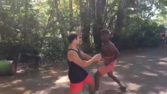 DUMPERT - KO met 1 klap