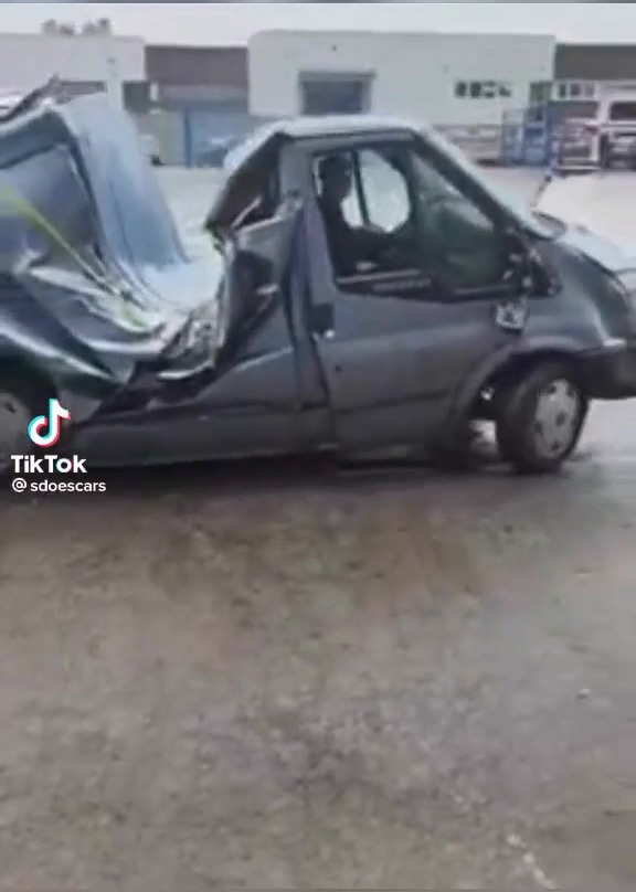 DUMPERT - Jet Cars kassakoopje