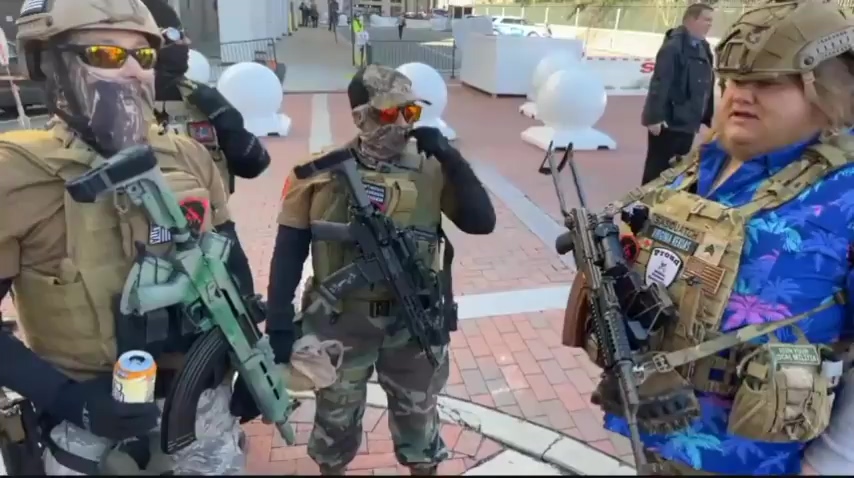 DUMPERT - Gravy Seal team six nuggets in actie