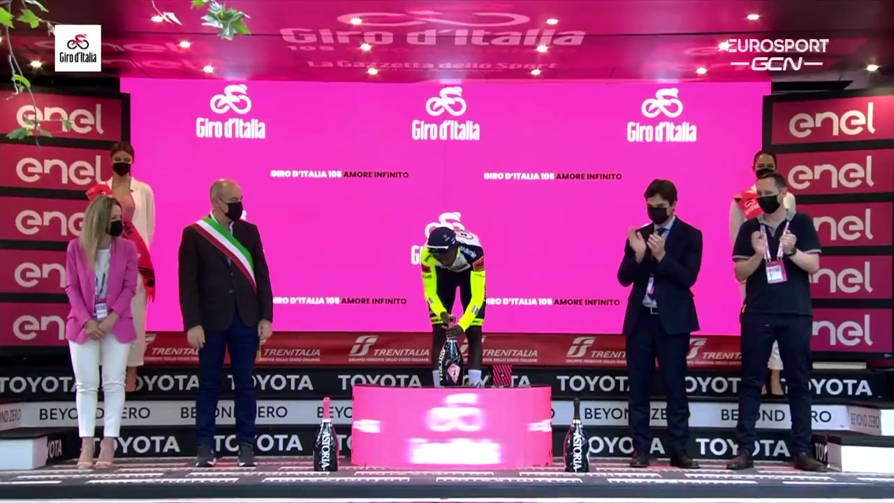 DUMPERT - Blessure na de wedstrijd