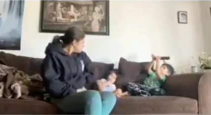 DUMPERT - Ohnee mama is kapot