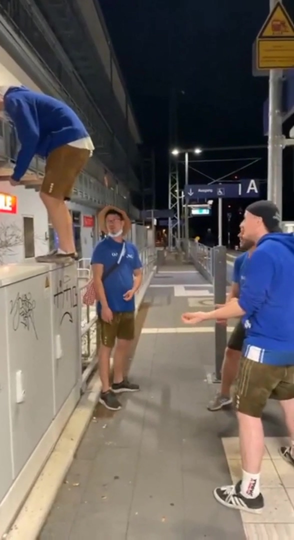 DUMPERT - Ik ga een backflip doen jongens