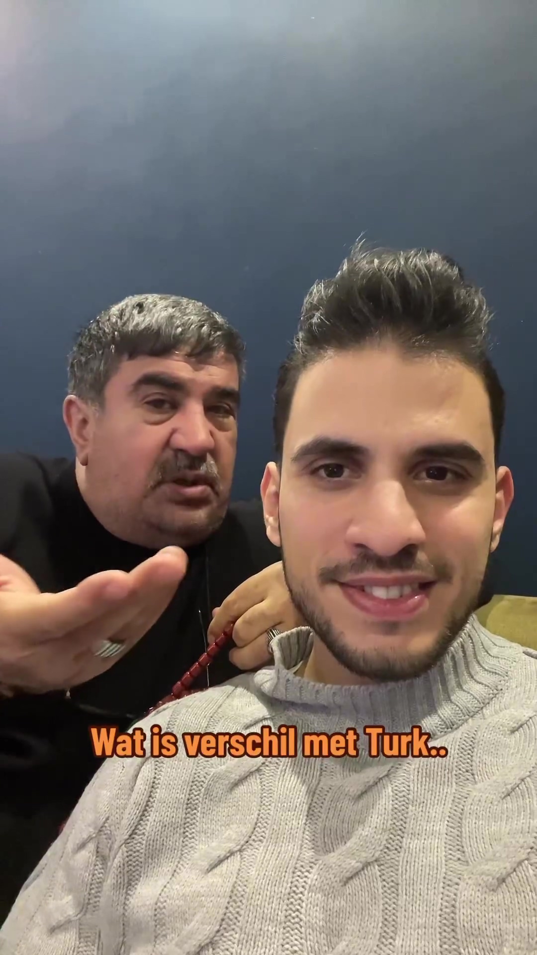 DUMPERT - Waarom spelen Turken nooit verstoppertje?