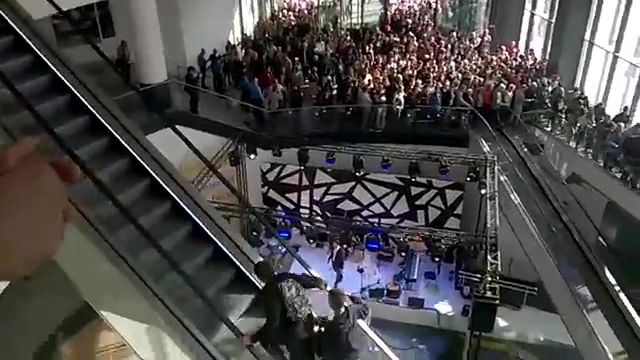 DUMPERT - Ha fuck de rij