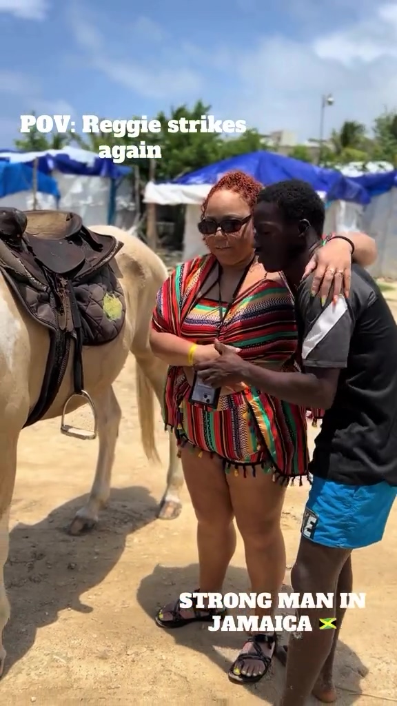 DUMPERT - Reggie is fit