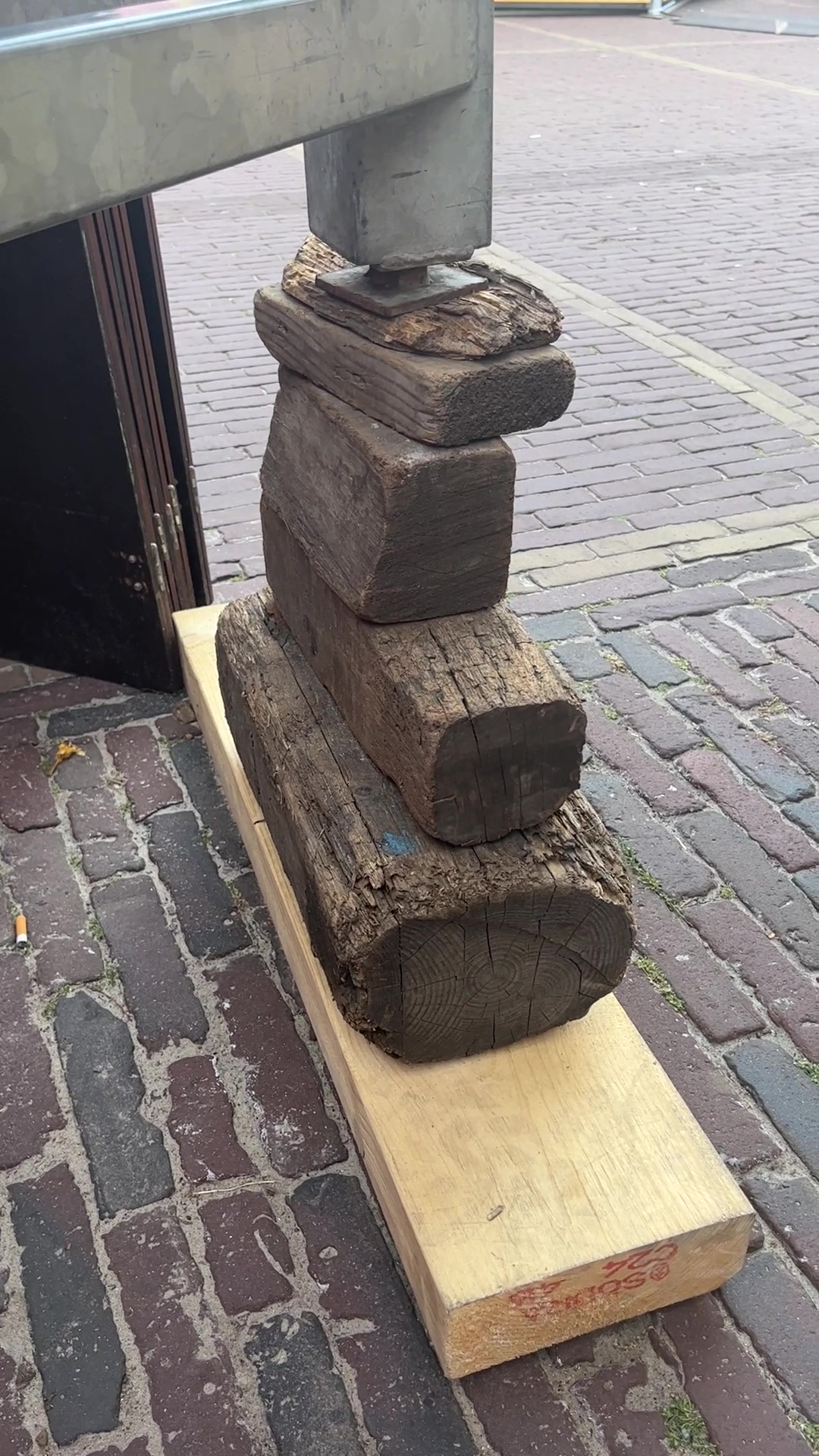 DUMPERT - Picobello bv voor uw kermisklussen