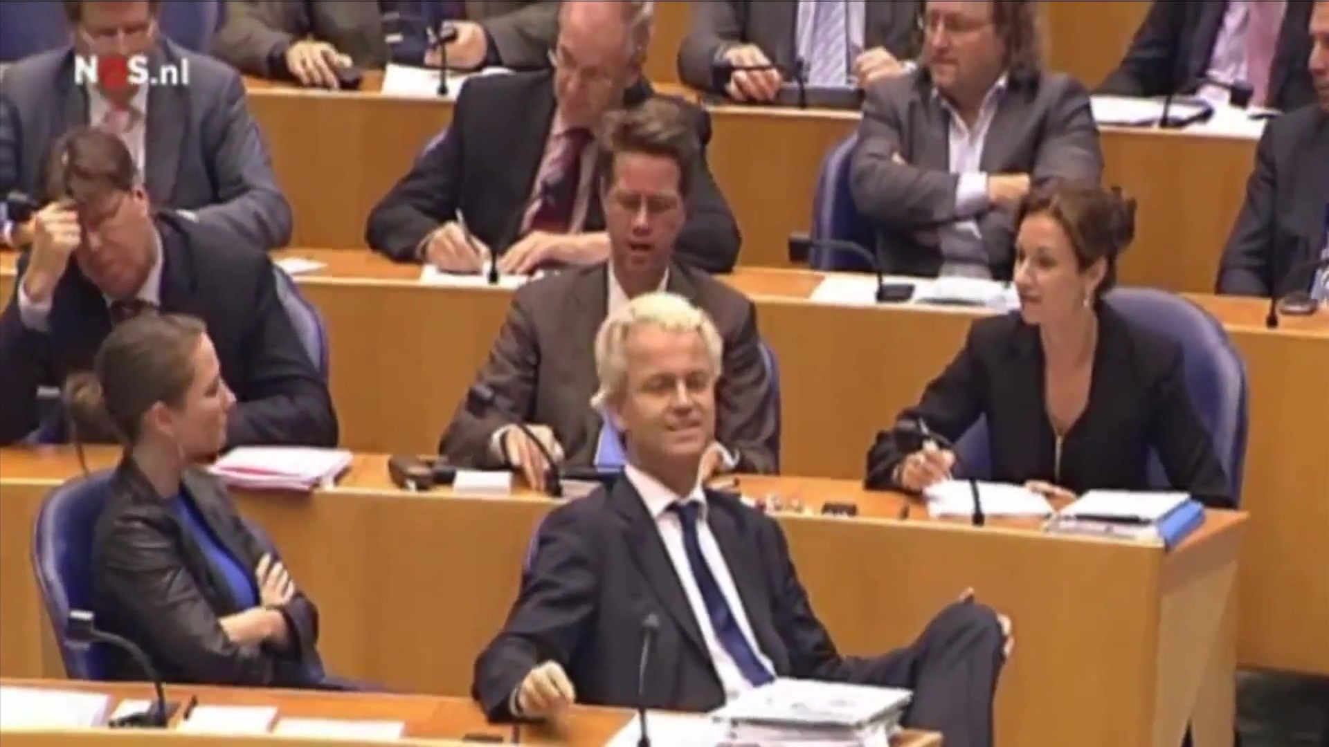 DUMPERT - Mark en Geert doen dubstep