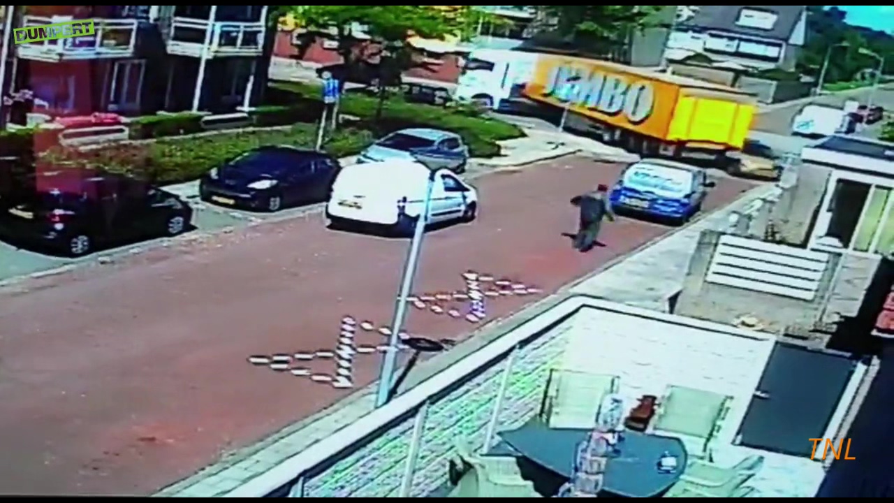 DUMPERT - Dumpert Fail Compilatie Juni & Juli 2020