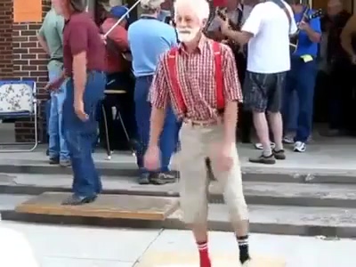 DUMPERT - Techno opa
