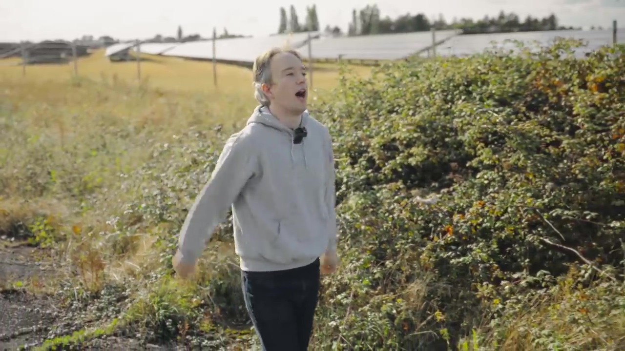 DUMPERT - Tom Scott klaar met filmpjes maken