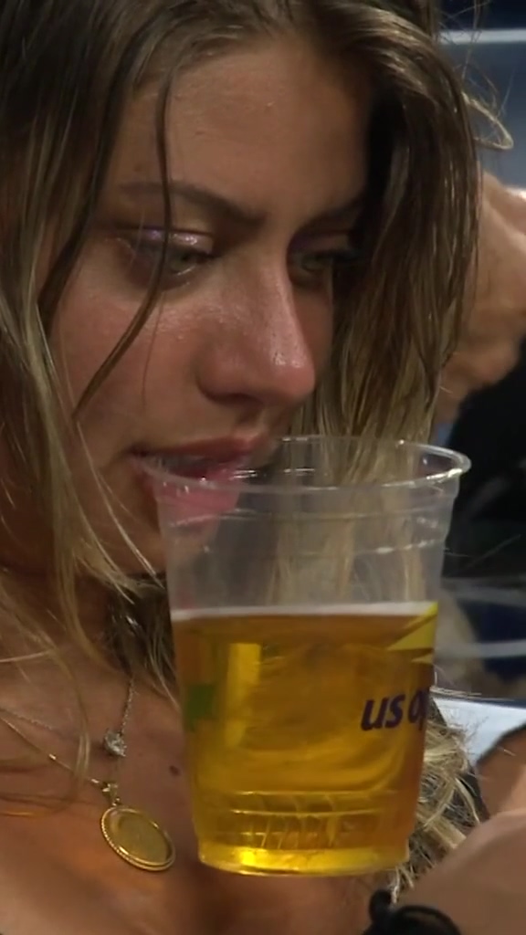 DUMPERT - Vrouwen en bier