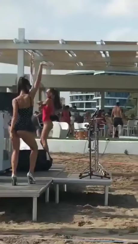 DUMPERT - Laat papa ff met rust