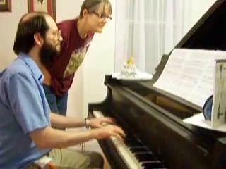 DUMPERT - Tom Brier speelt Mario