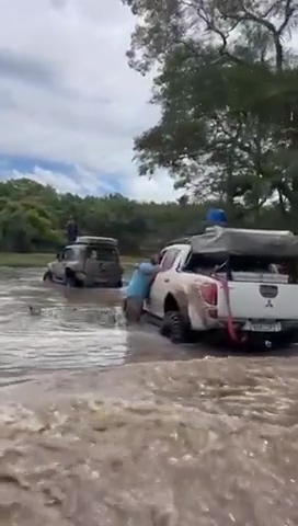 DUMPERT - Ha die staat vast