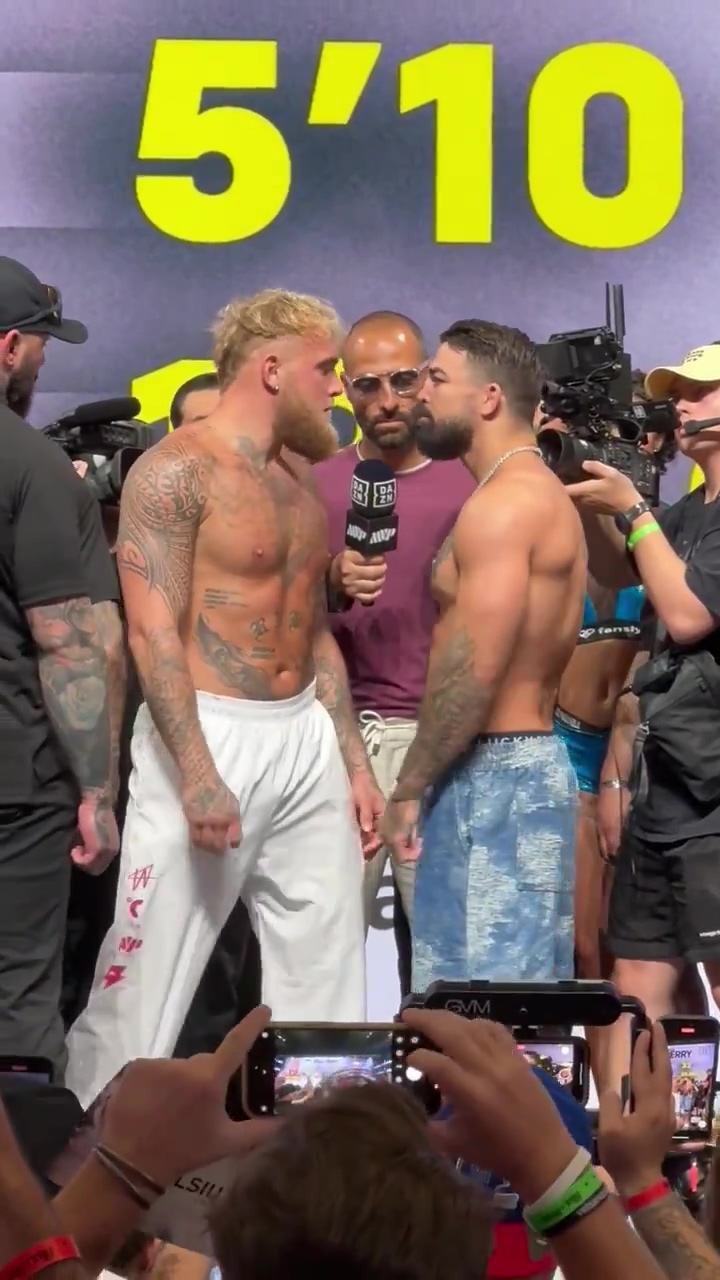 DUMPERT - Jake Paul vs Mike Perry faceoff