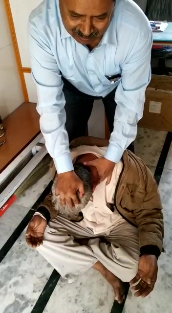 DUMPERT - Dokter, ik heb kiespijn