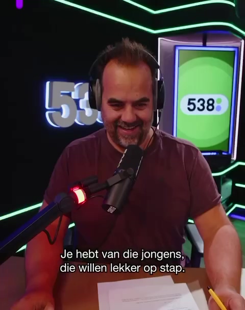 DUMPERT - Gratis bier voor vier