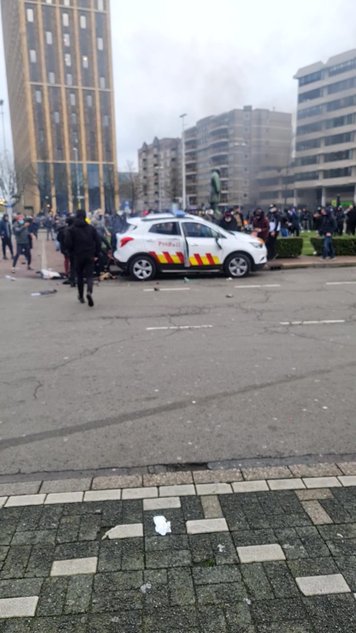 DUMPERT - Prorail auto slopen van dichtbij