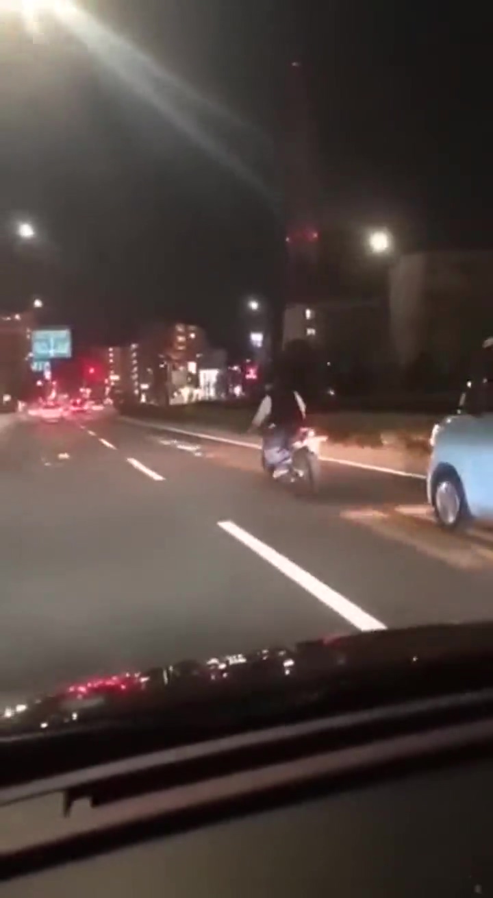 DUMPERT - Brakecheckie rechts, brakecheckie links