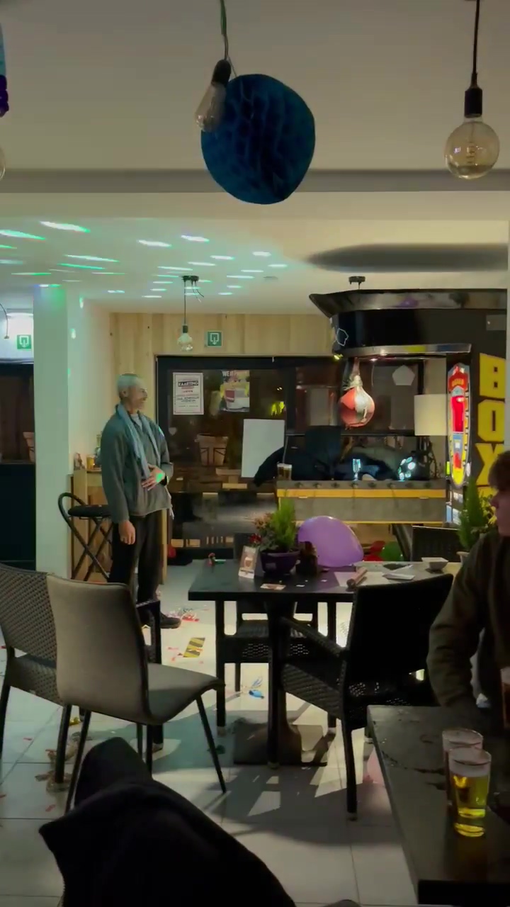 DUMPERT - Eerst even inschatten