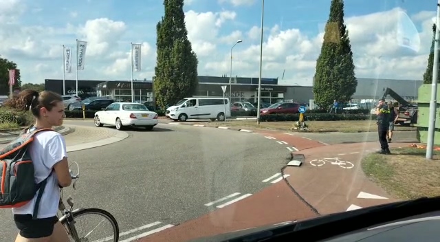 DUMPERT - Van uw container af willen