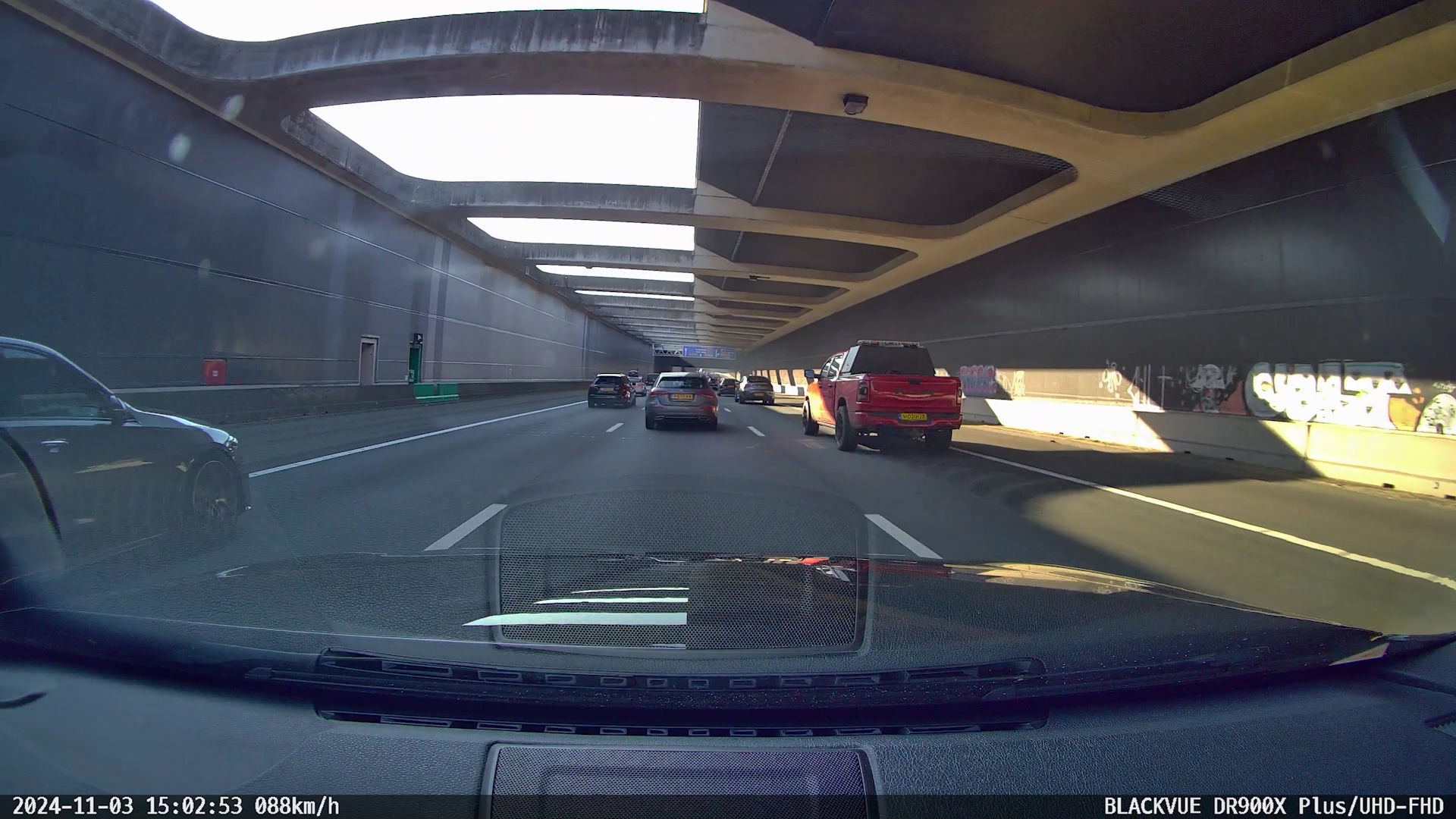 DUMPERT - Schijt aan alle regels