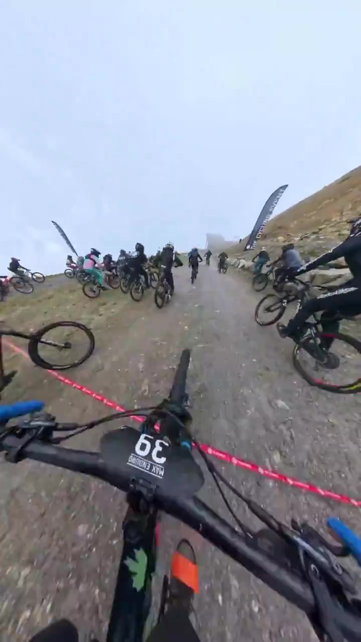 DUMPERT - MTB downhilling