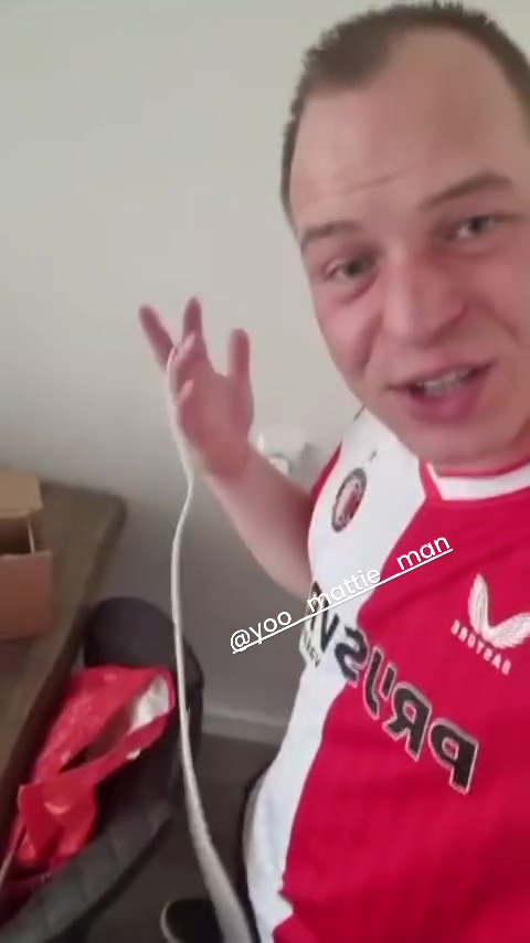 DUMPERT - Natuurlijk leef ik nog