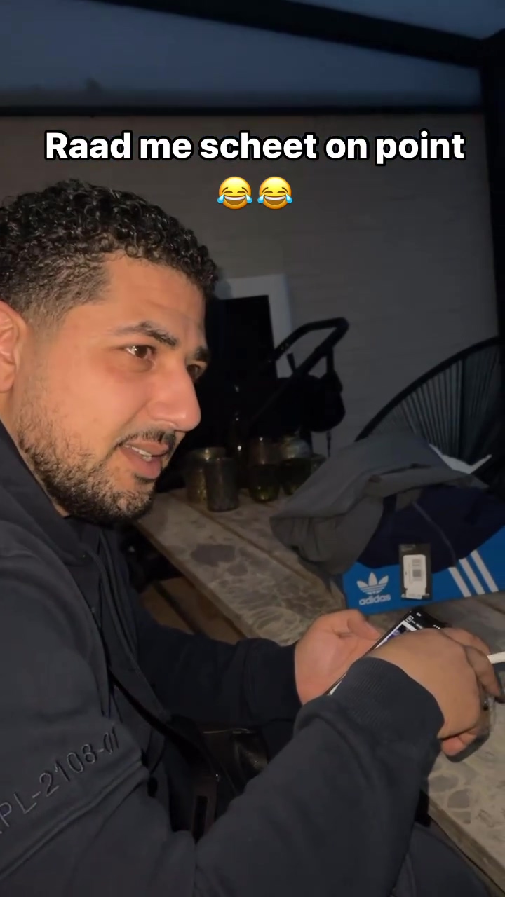 DUMPERT - Raad de scheet