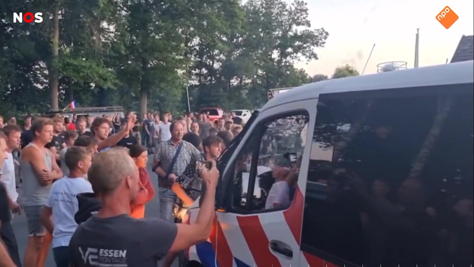 DUMPERT - Rellen in Stroe