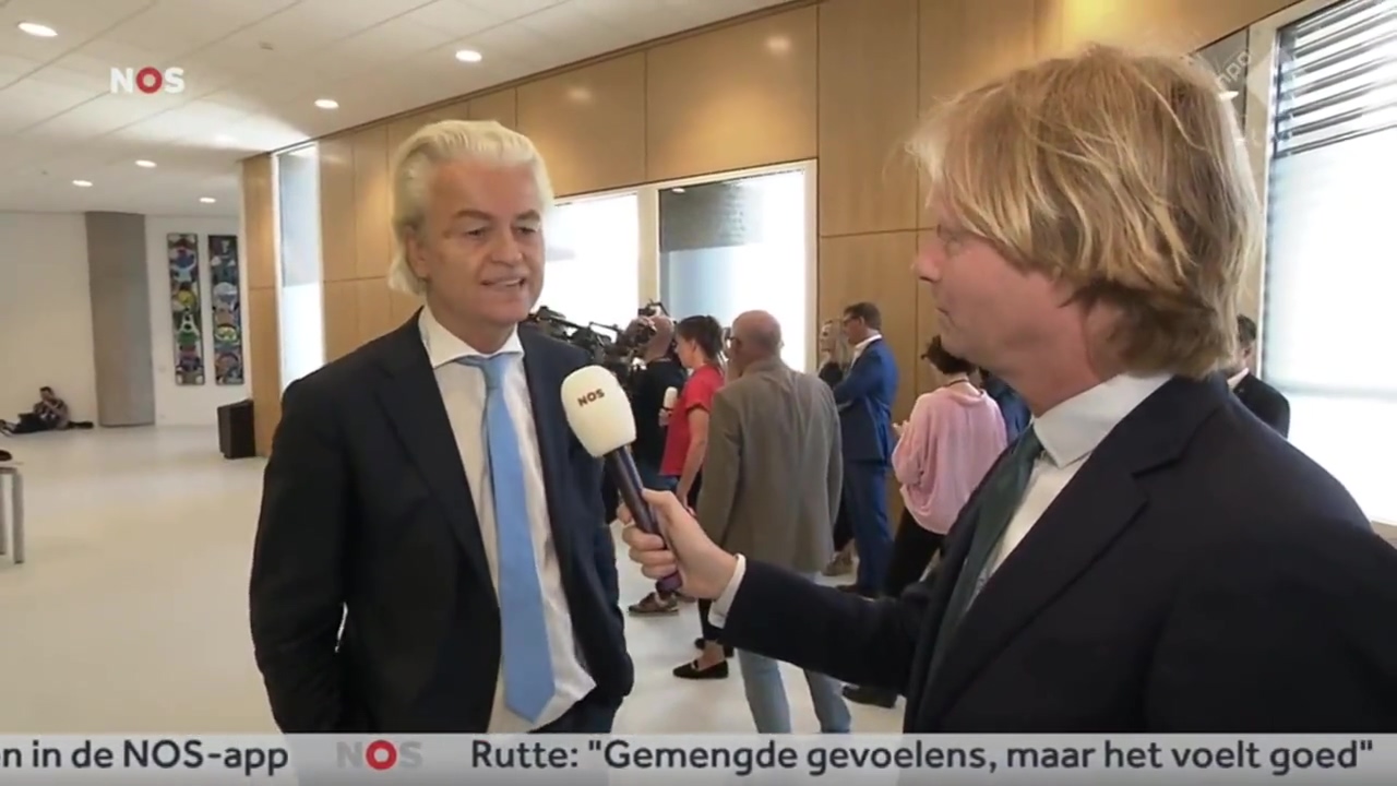 DUMPERT - Greetje over vertrek Mark Rutte